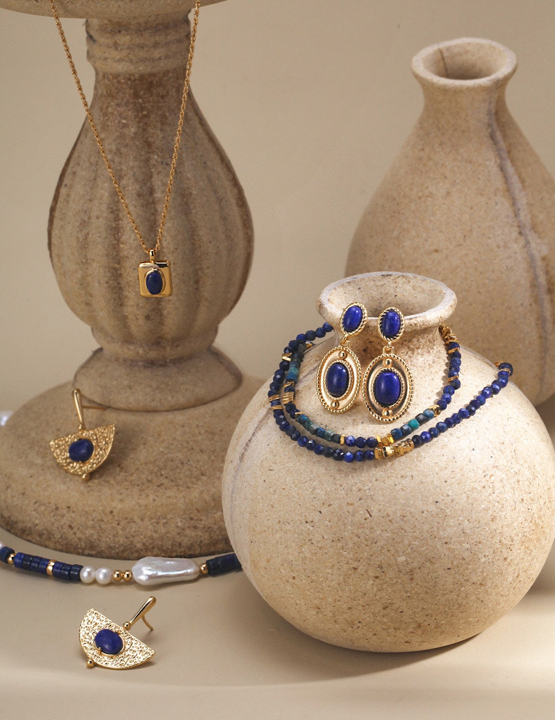 Gemstone Necklaces: A Colorful Guide to Natural Stone Jewelry and How ...